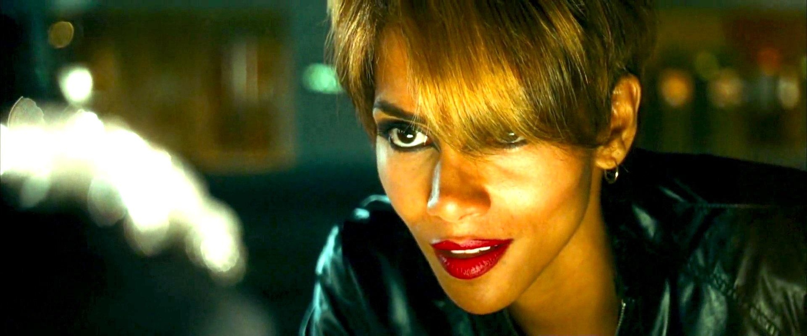 Image of Patience Phillips [Catwoman] (duplicate)